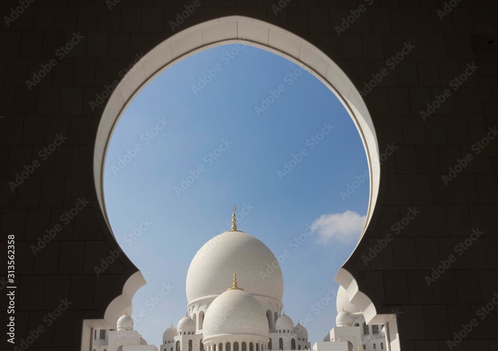 Dome architectural detail of Sheikh Zayed Mosque in Abu Dhabi Stock ...