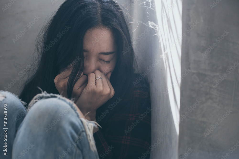 panic attacks alone young woman sad fear stressful depressed emotion ...