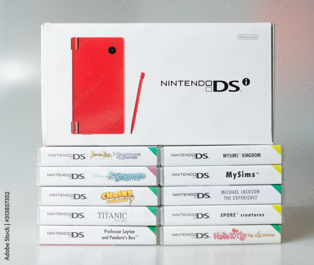 lodnon, england, 05/05/2019 A gloss red nintendo ds hand held vintage ...