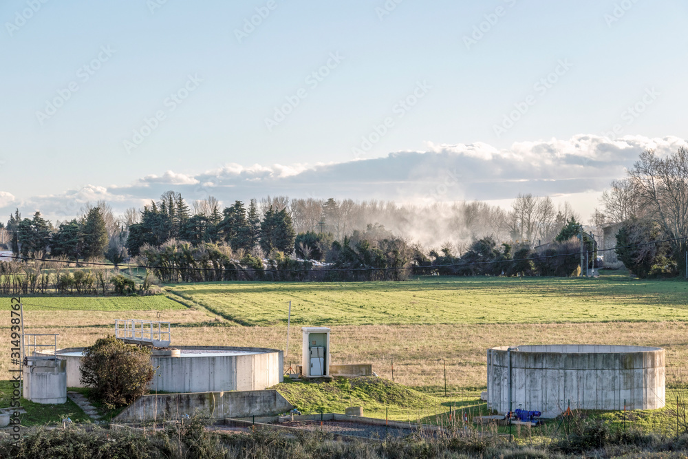 Small circular sedimentation tank for waste water settling ...