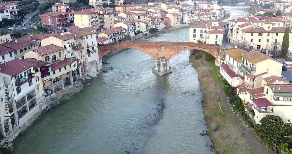 Renaissance bridge called Ponte Mediceo made by Medici Florentine ...