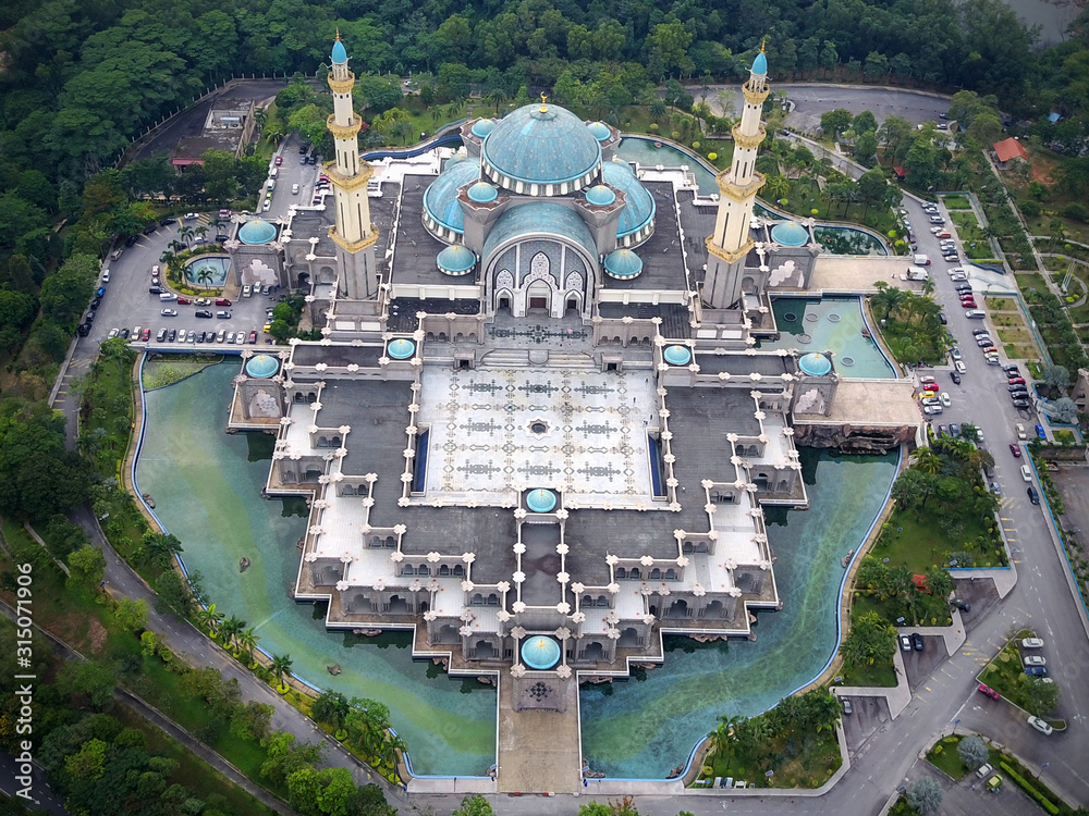 Aerial view of Federal Territory Mosque or Masjid Wilayah Persekutuan, Kuala Lumpur, Malaysia ...
