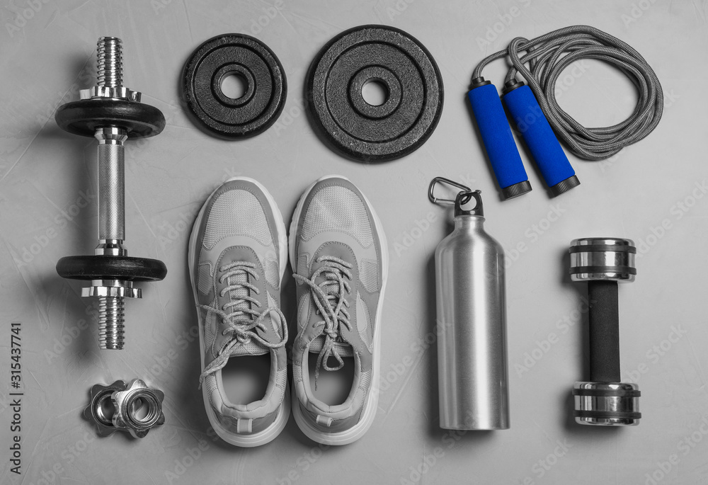 Gym equipment on light grey background, flat lay Stock Photo | Adobe Stock