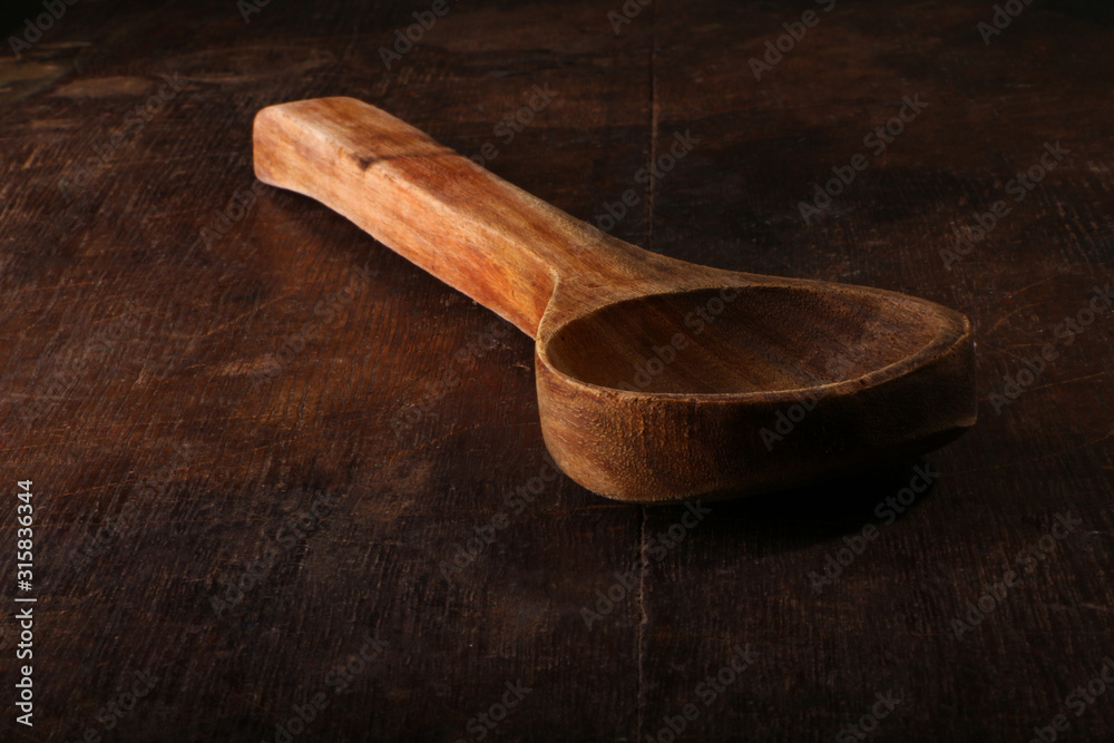 The word spoon derives from an ancient word meaning a chip of wood or ...