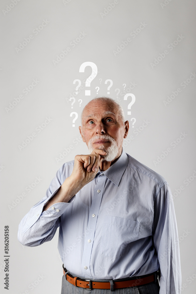 Poster Old man and question marks – Wall Art | UkPosters