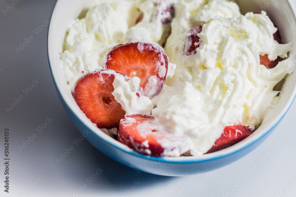 Postre de fresas con nata típica española Stock Photo | Adobe Stock