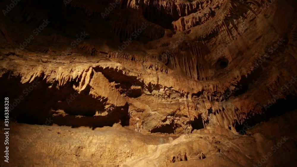 Vidéo Stock Impressive view of Balcarka Cave, one of cave systems of ...