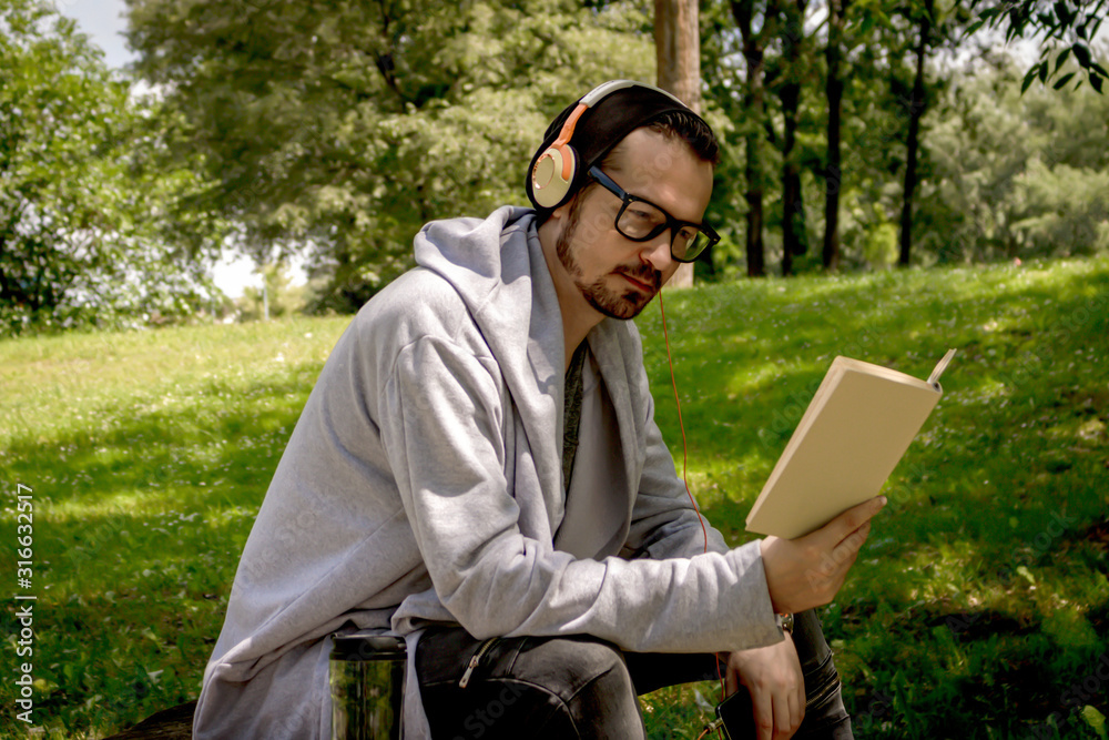 Reading And Listening To Music