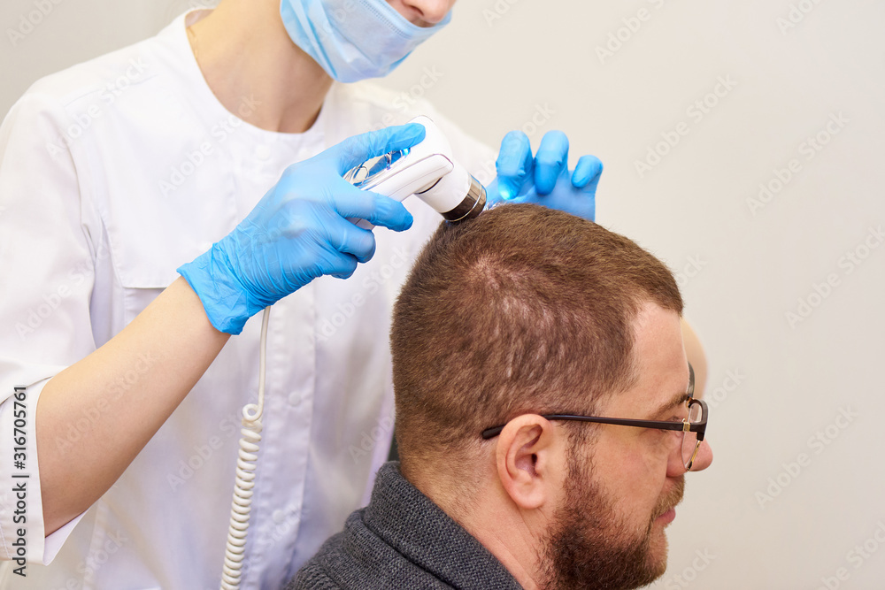 Diagnostic complex for microscopic examination of hair and skin of the ...