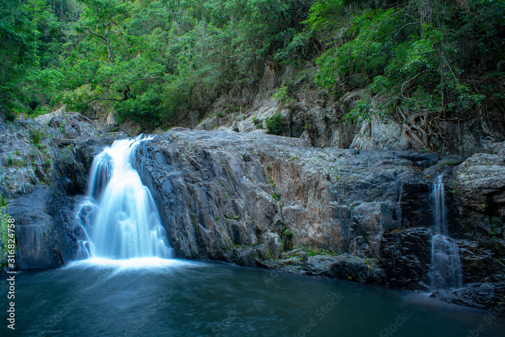 Crystal Cascades Waterfall in Redlynch Valley Barron Gorge National ...
