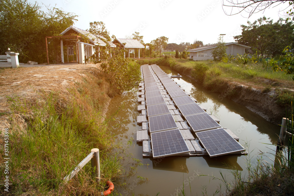 Solar power generation panel Installed on the water in the pond ...