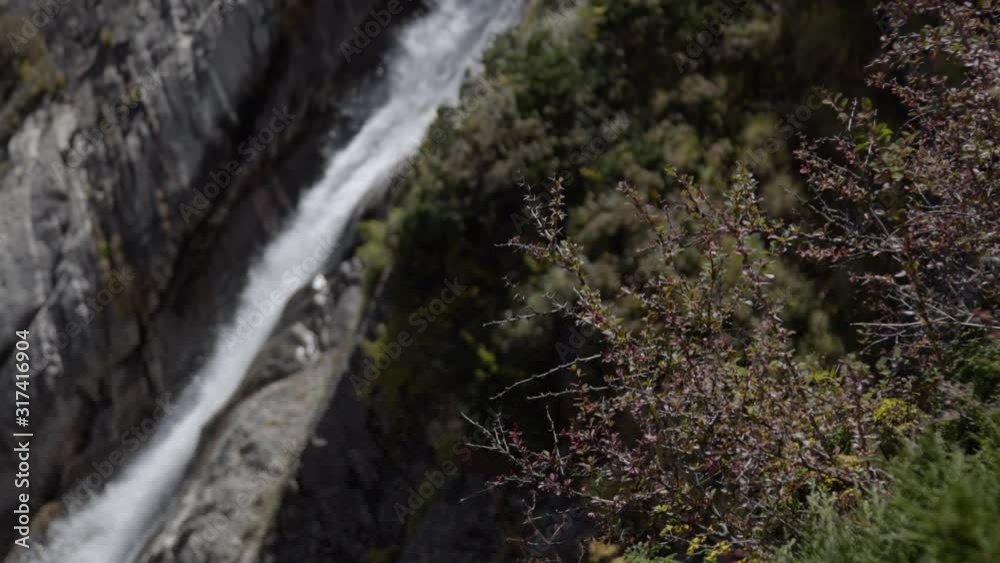 Natural Waterfall in Himalayas, Garhwal Himalayan range, near Kedarnath ...