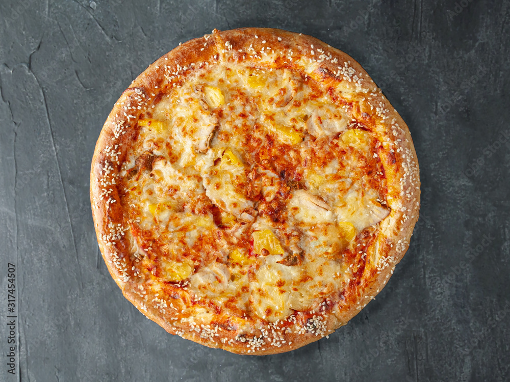 Italian pizza. FROM.Chicken fillet, pineapple, tomato sauce, mozzarella ...