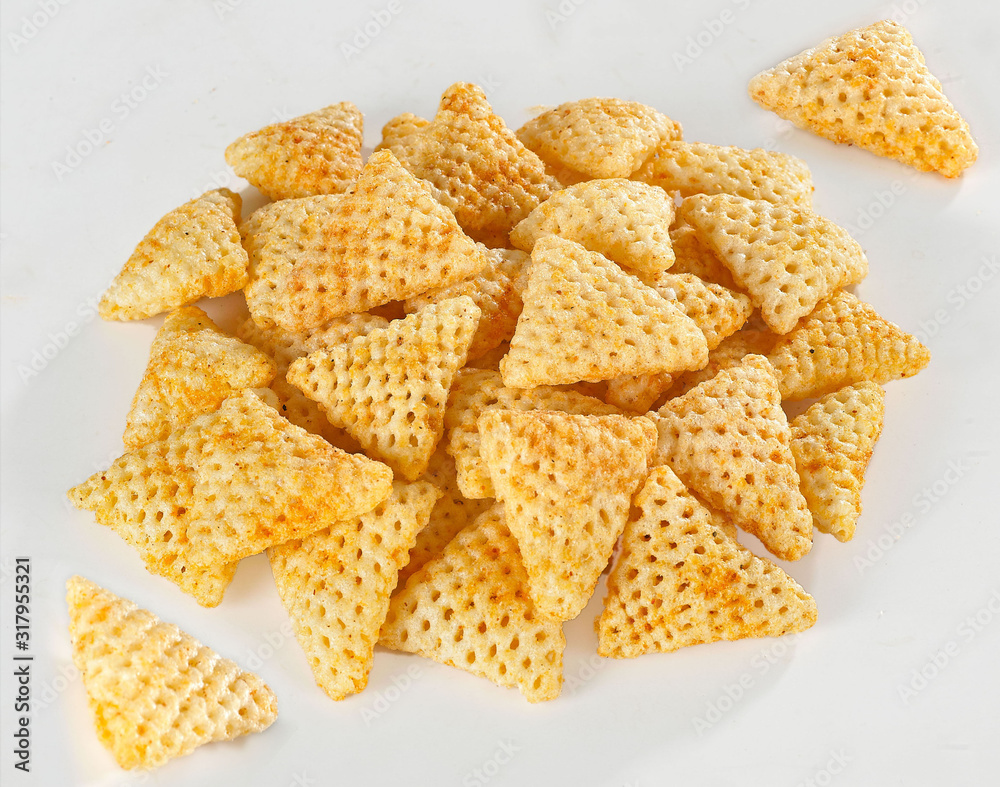 3d Triangle shape Fryums Papad is a crunchy Snack Pellets, tri angle ...
