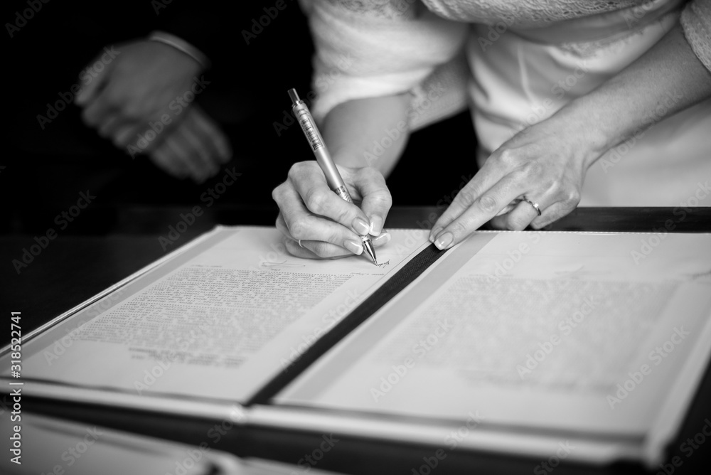 Signature des registres, mariage Stock Photo | Adobe Stock