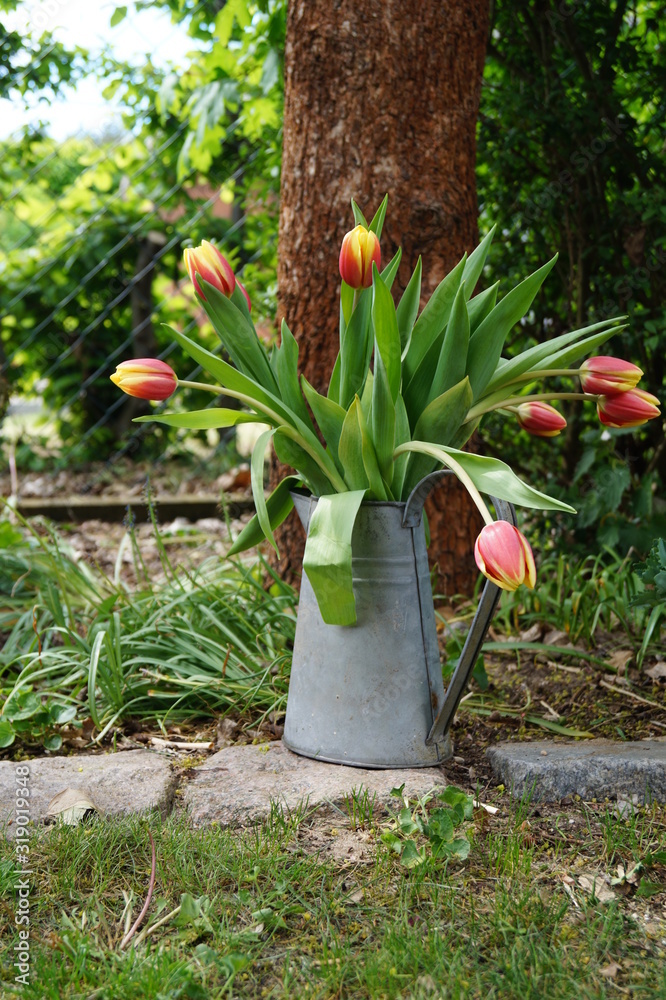 Gartendeko Stock Photo | Adobe Stock