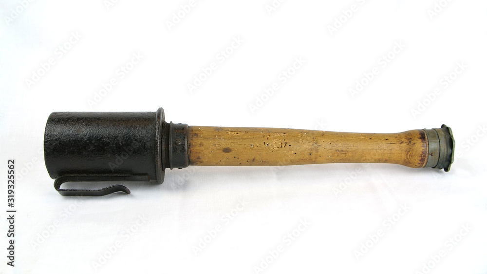 WW1 German Stick Grenade Model 1916. These grenades were use in large ...