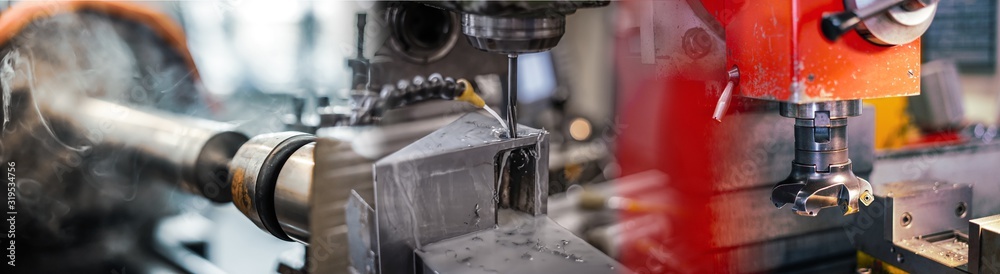 Industrielle Fertigung / Industriemaschinen für die Fertigung in der ...