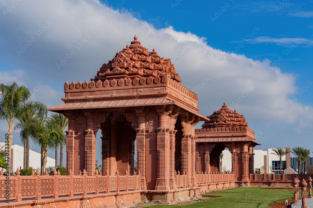 Exterior view of the famous BAPS Shri Swaminarayan Mandir Stock Photo ...