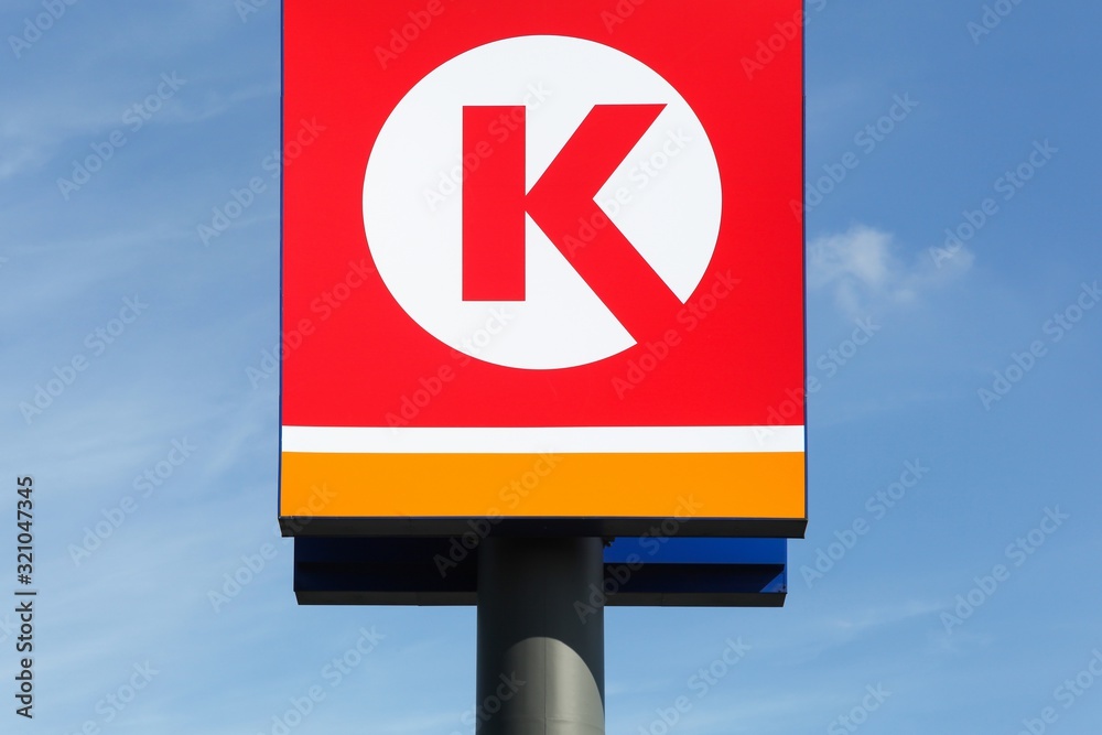 International Chain Of Convenience Stores Logo