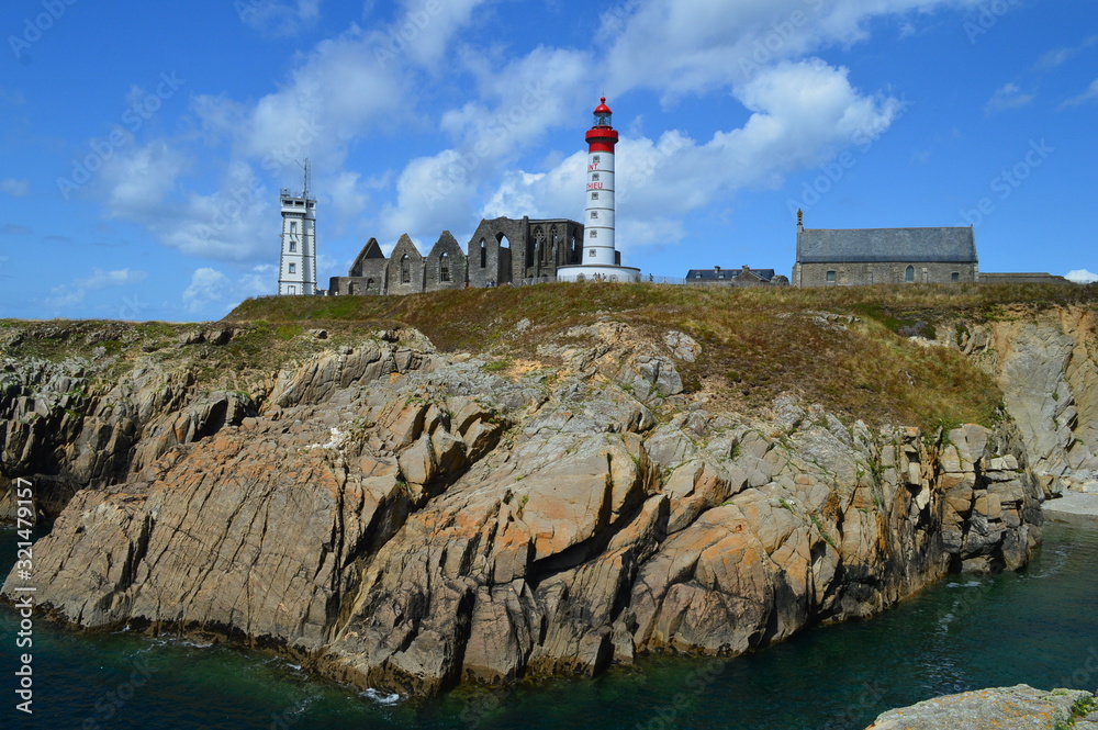 phare pointe saint-mathieu bretagne Stock Photo | Adobe Stock