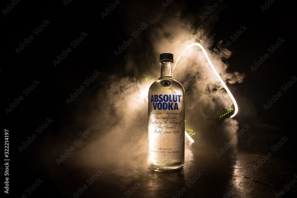 Foto de BAKU, AZERBAIJAN - FEB 09, 2020: Absolut Vodka is a brand of ...