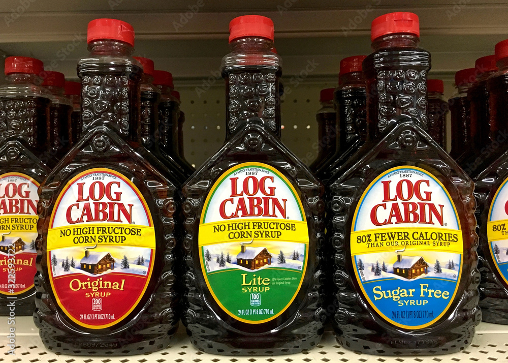 Foto de San Leandro, CA - August 24, 2017: Grocery store shelf with ...