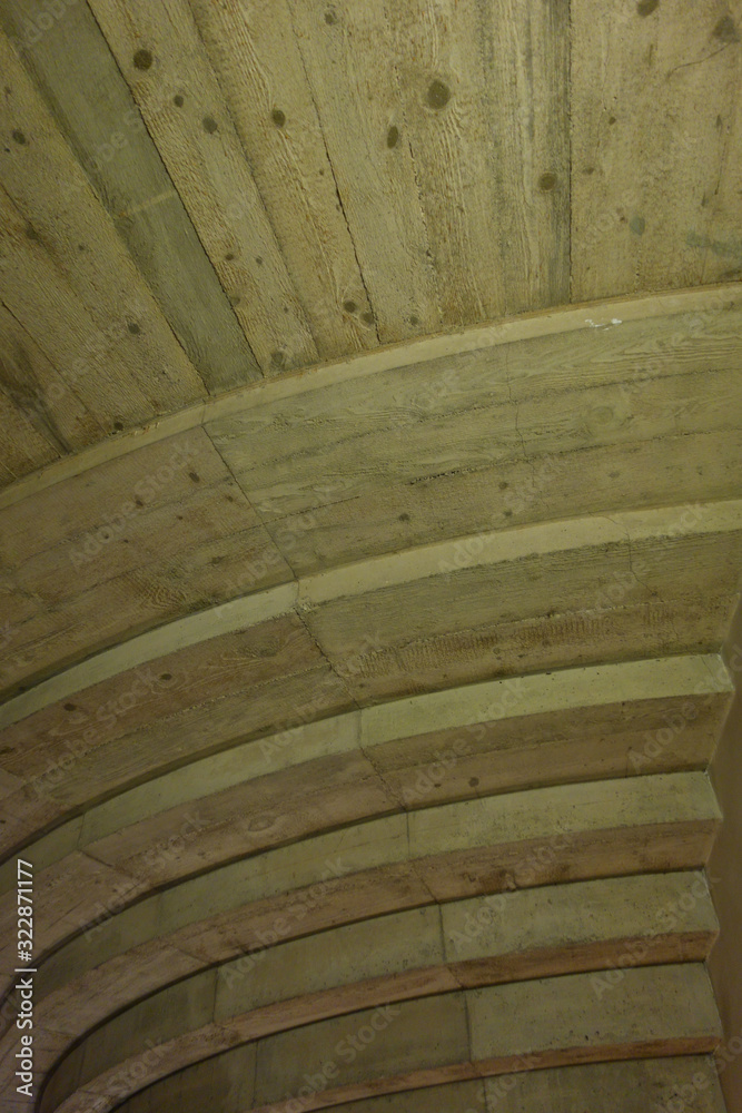 Architectural support structure in grey concrete. Formed by a column ...
