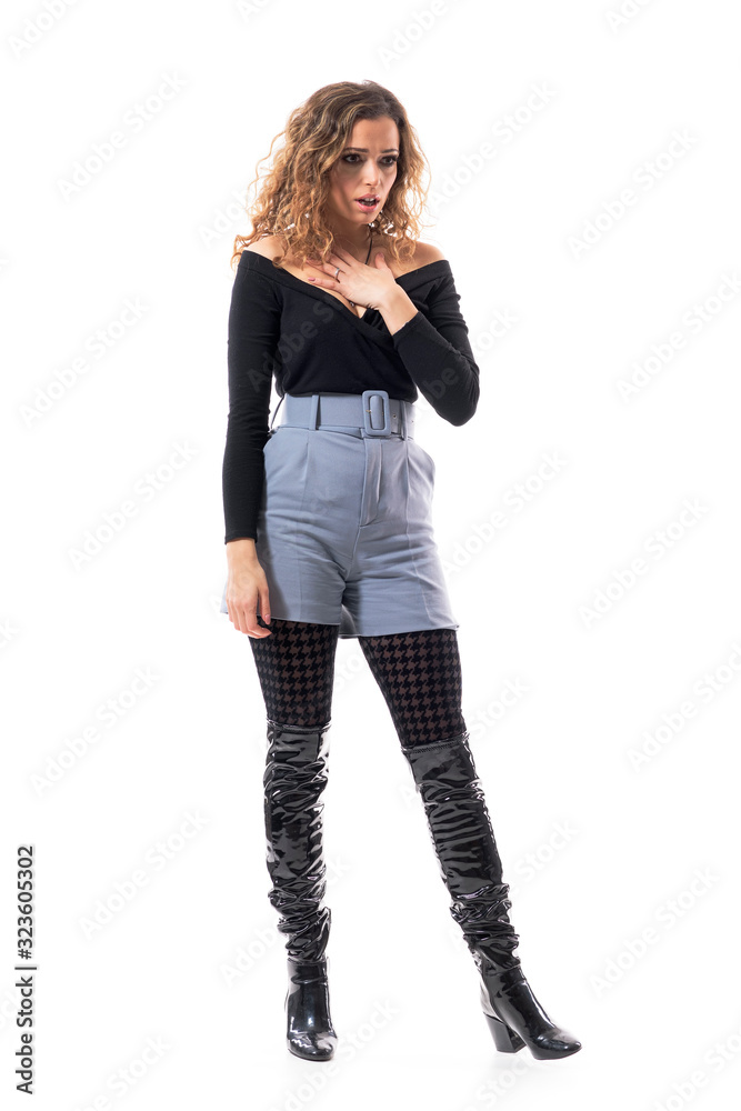 Shocked scared young beautiful trendy woman with panic expression and ...