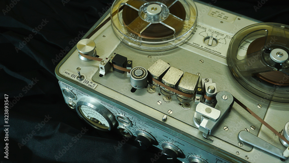 Analog Stereo Open Reel Tape Deck Recorder Player with Metal Reels ...
