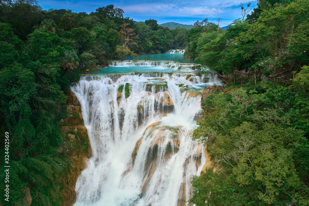 Cascada del Salto en la huasteca potosina, san luis potosi, mexico ...