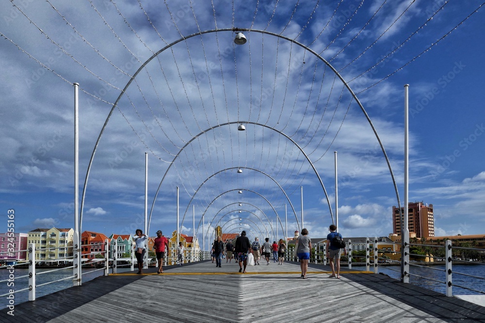 Curacao – Floating bridge Emma in Willemstadt Stock Photo | Adobe Stock