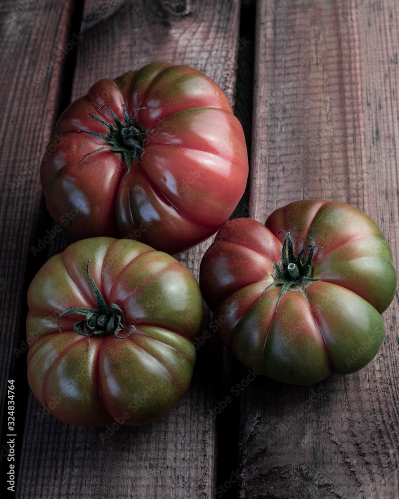 fotografias de tomate moruno comida ecologica tonos verdosos y rojizos ...