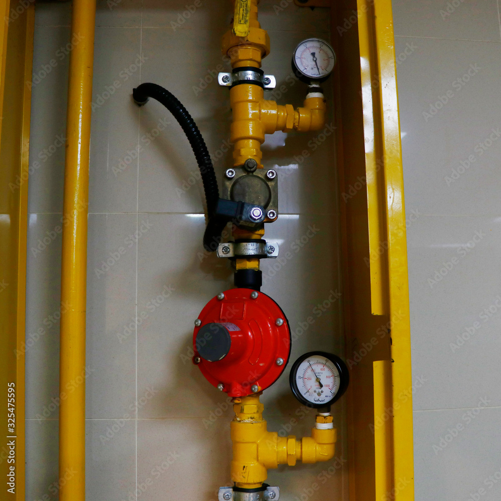 LPG pressure gauge meter,valve actuator box and LPG Gas Pipeline ...