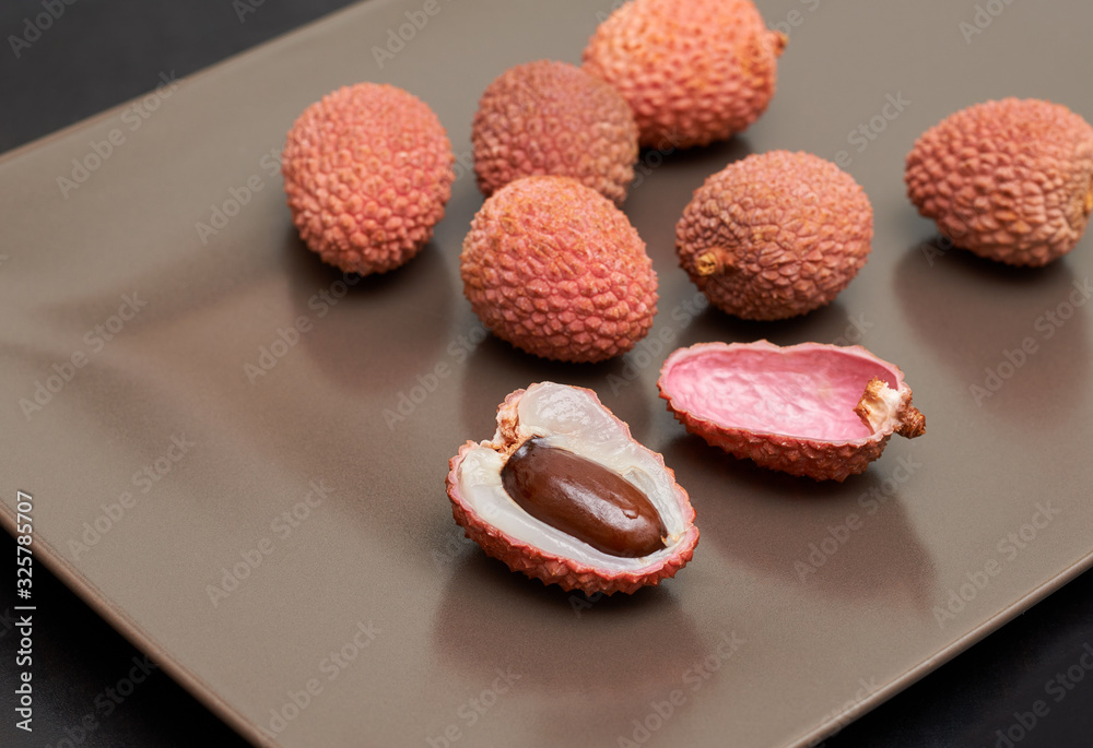 Lychee chinensis, fruit tree of the Sapindov family, "lychee", "lidzhi ...