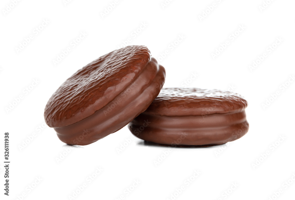 Choco pie on a white background. Chocolate covered mini cakes close-up ...
