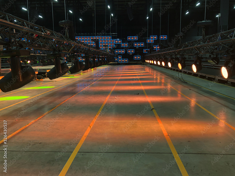 Installation of professional sound, light, video and stage equipment ...