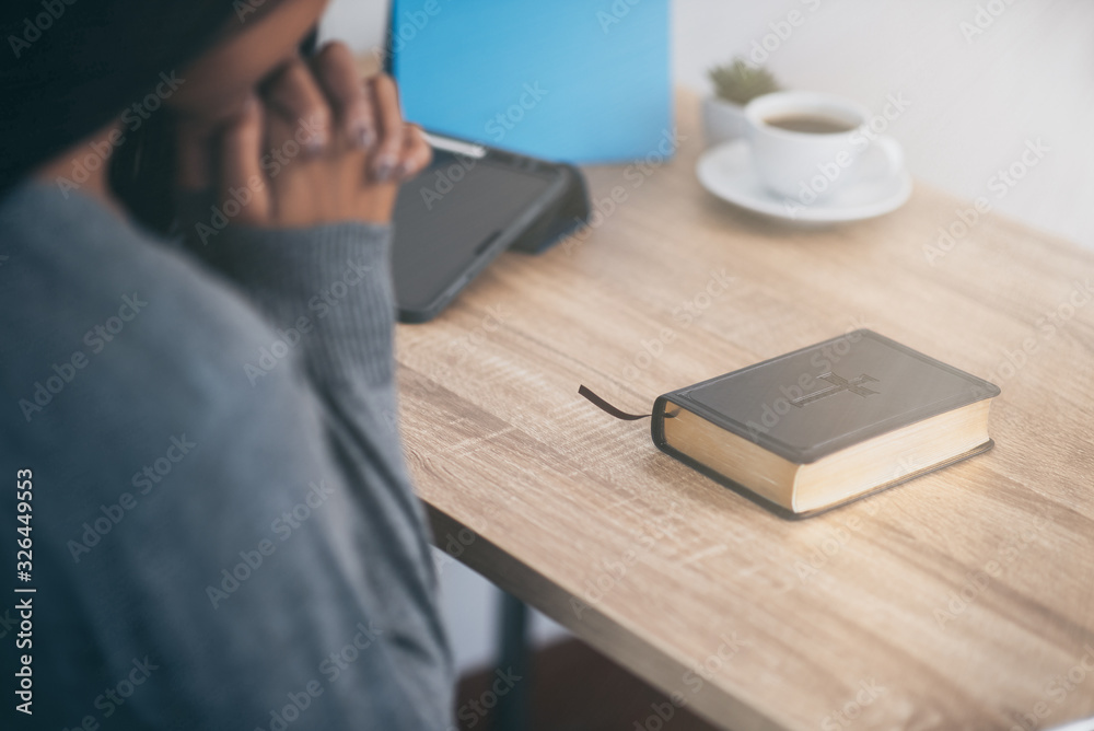 Asian Christian girl is praying for a blessing to God with faith Stock ...