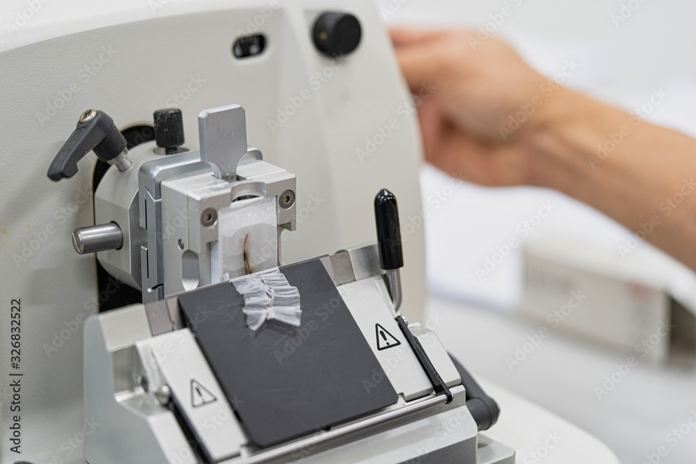 Rotary Microtome Section for diagnosis in pathology make microscope ...