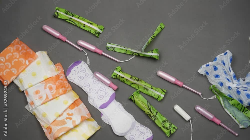 Menstrual cup vs single-use sanitary pads, tampons. Zero waste, eco ...