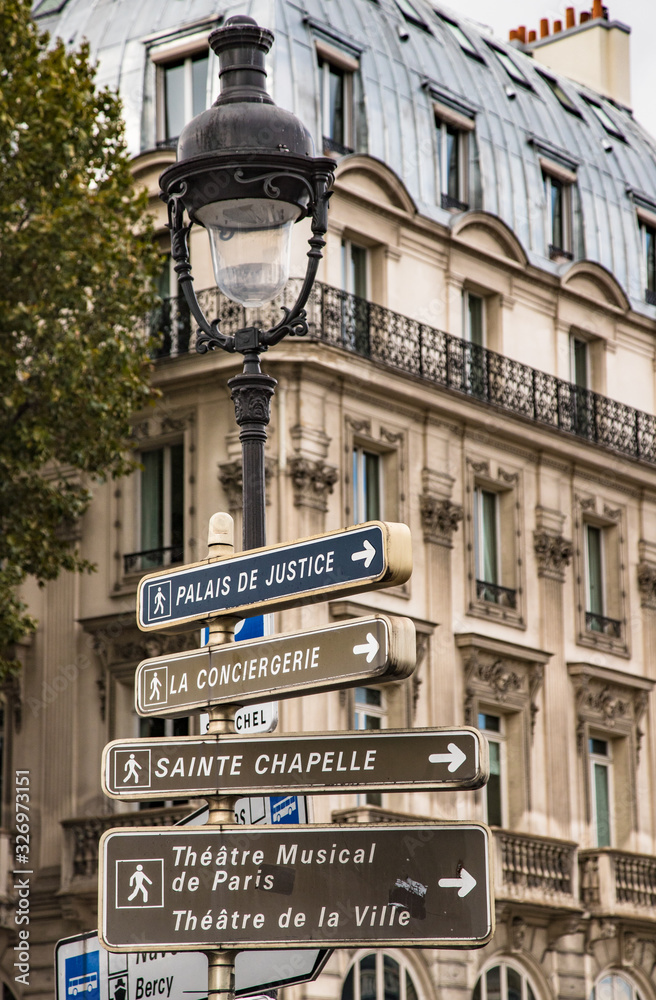 Paris, France - 28th September, 2019: Direction signs for tourist ...