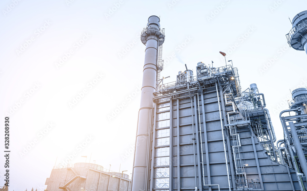 Glow light of petrochemical industry on sunset and Twilight sky ,Power ...