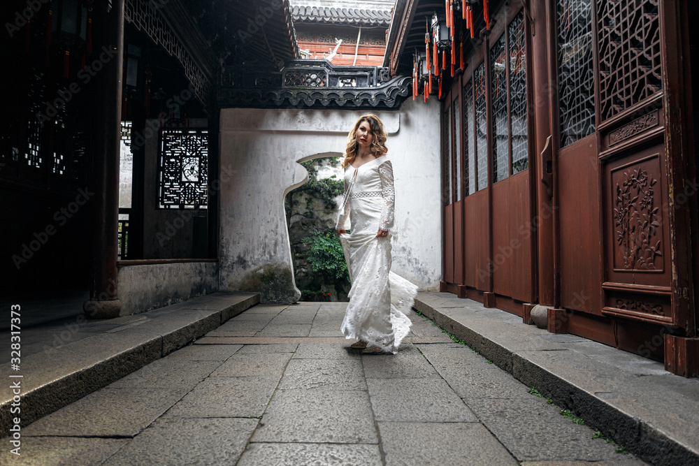 Woman In Yu Yuan (Yu Garden) in Shanghai, China. Yuyuan Garden is a ...