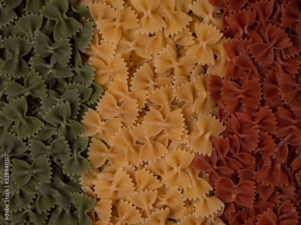 Traditional italian farfalle pasta in national flag tricolor style ...