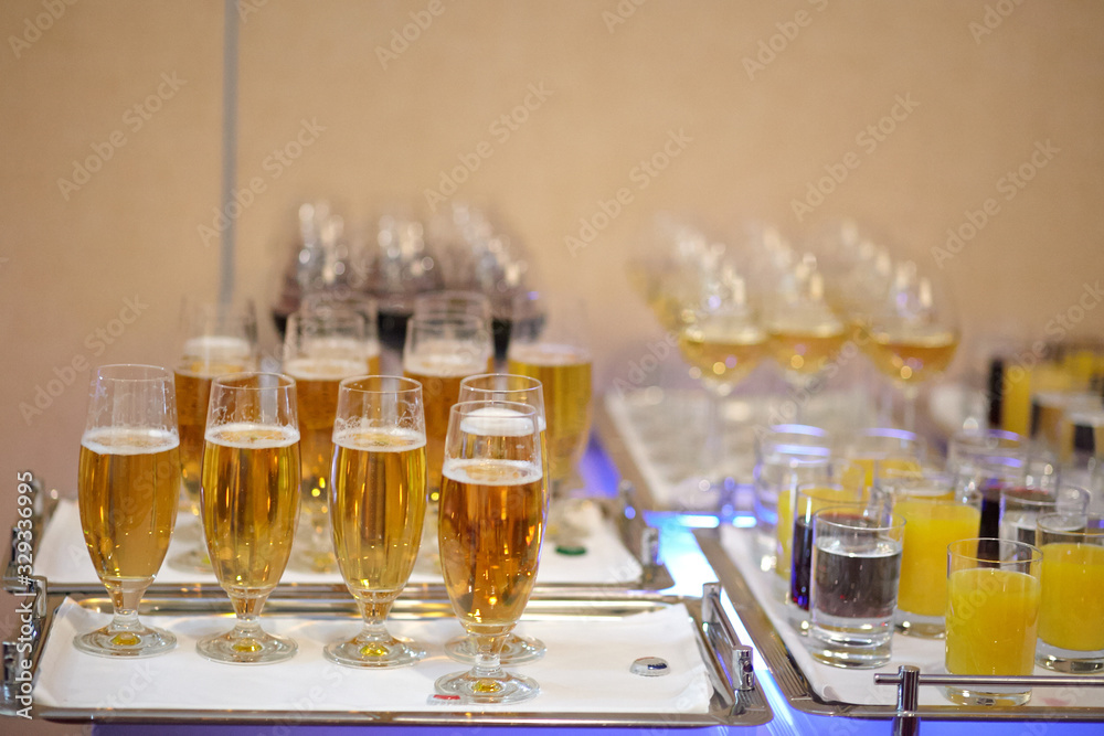 piwo, wino Stock Photo | Adobe Stock