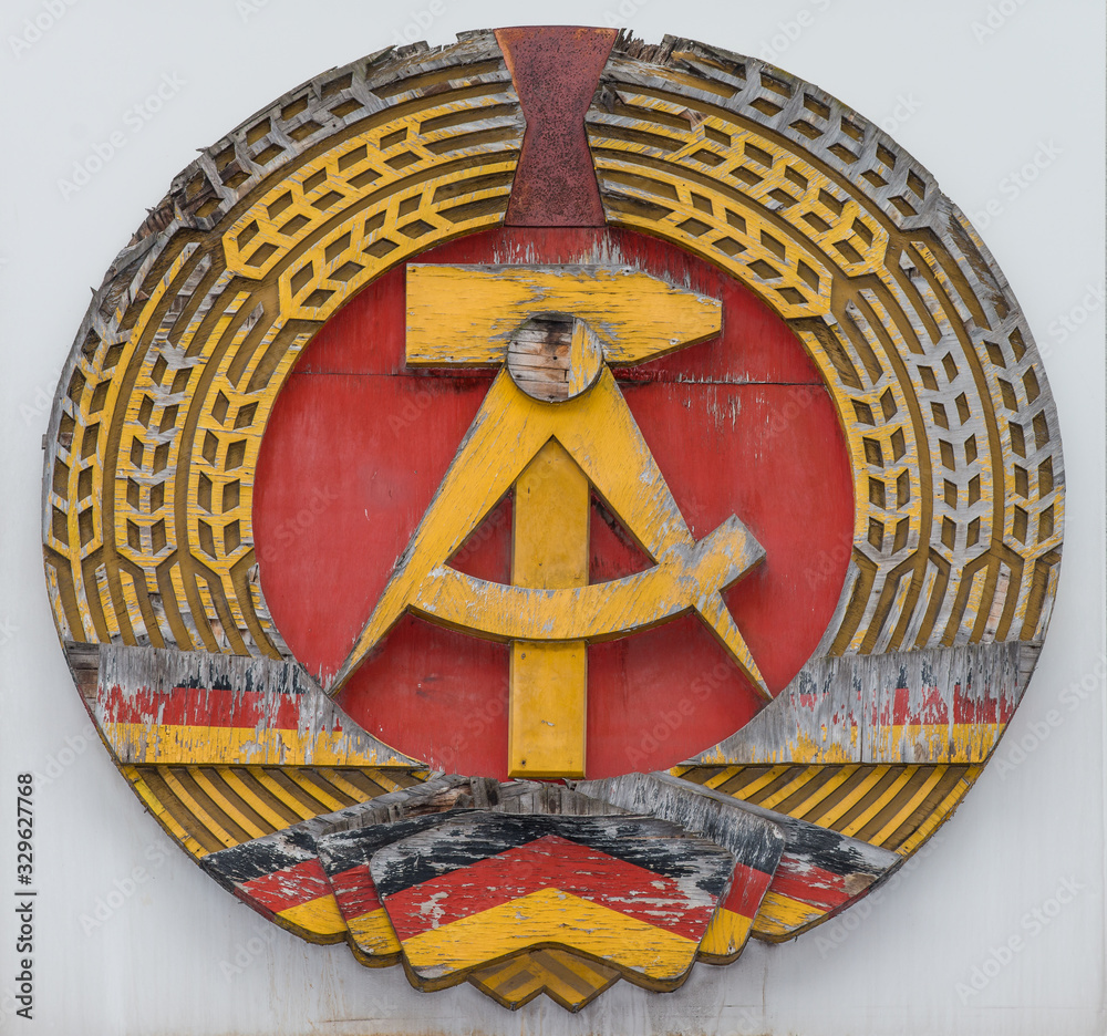 Staatswappen der DDR Stock Photo | Adobe Stock