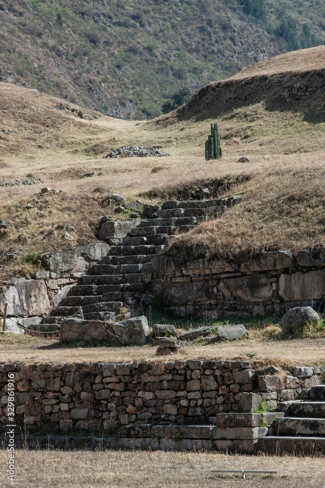 Chavin Andes Peru. Pre-Columbian civilization. Chavín de Huantar. Stock ...