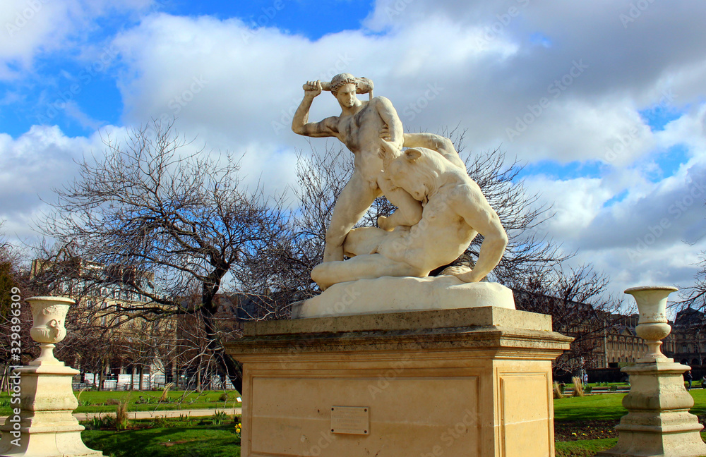 Sculpture of the ancient Greek hero Theseus killing the Minotaur. Stock ...