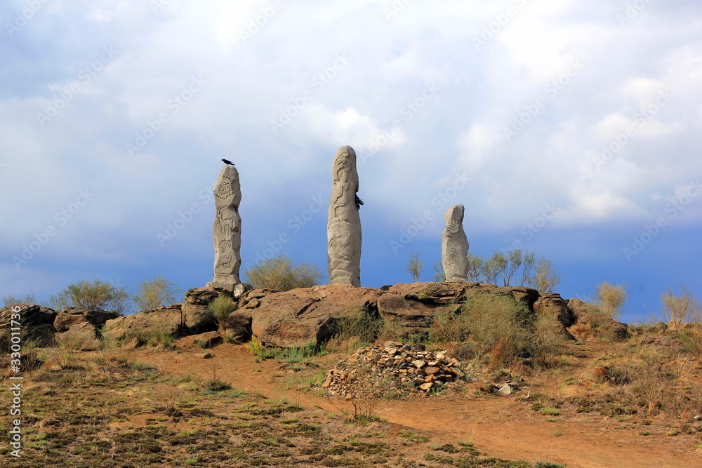Balbal - a type of stone woman; A small, sometimes crafted stone column ...