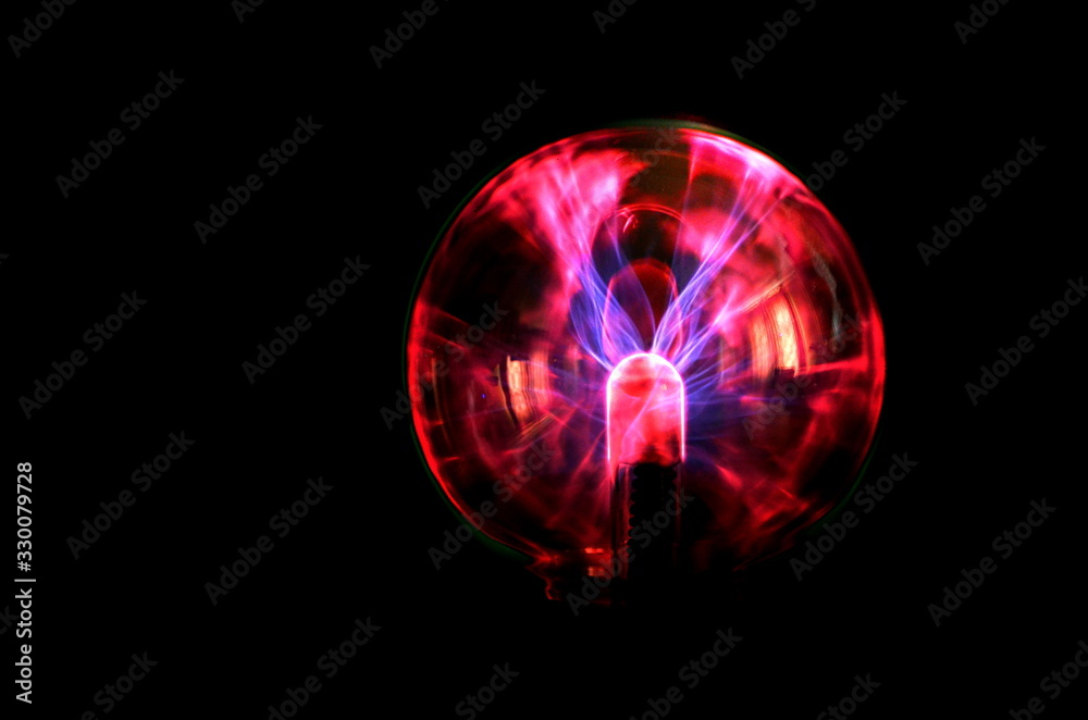 Plasma ball Static Electricity light on black background. lighting on ...